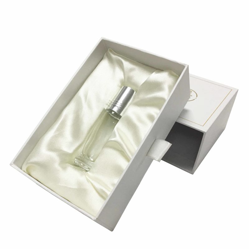 Paper perfume packaging box with puller